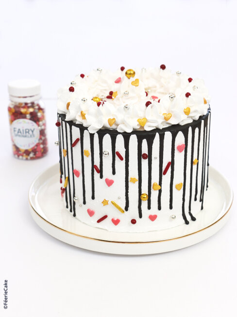 La décoration de gâteau avec des sprinkles - Féerie cake
